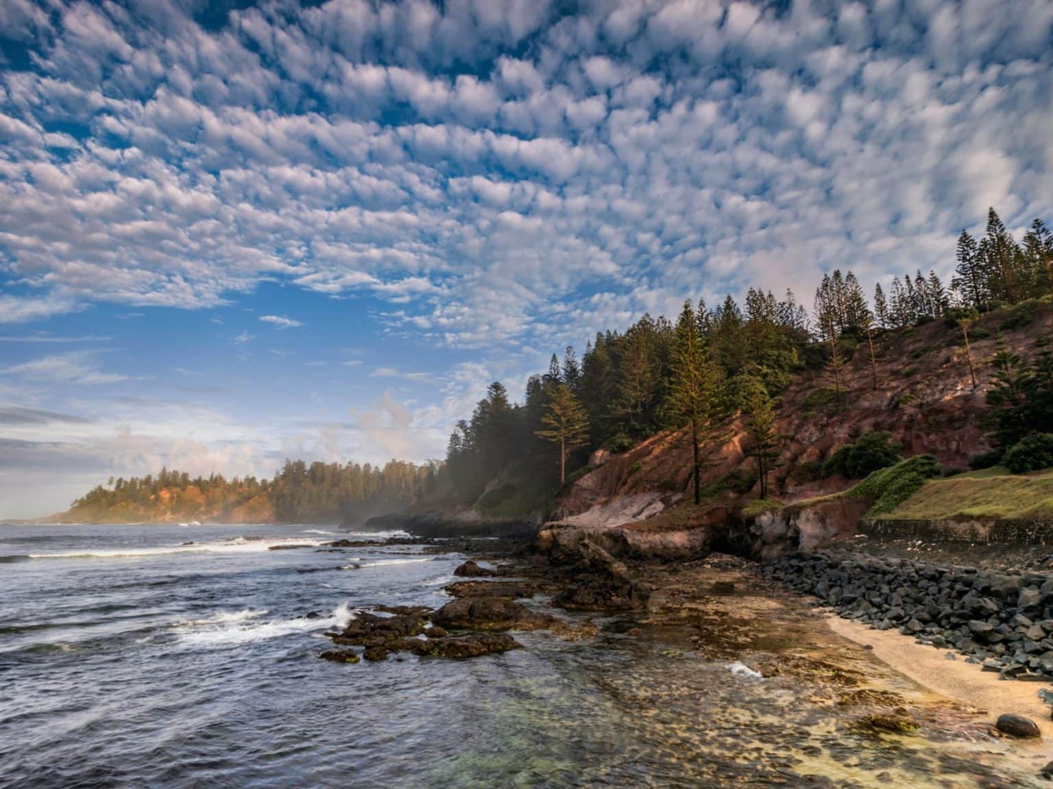 When is the best time to visit Norfolk Island?